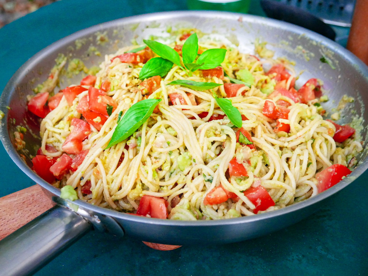 Avocado-Spaghetti | bauchgefuehl-rezepte.de | Food-Blog